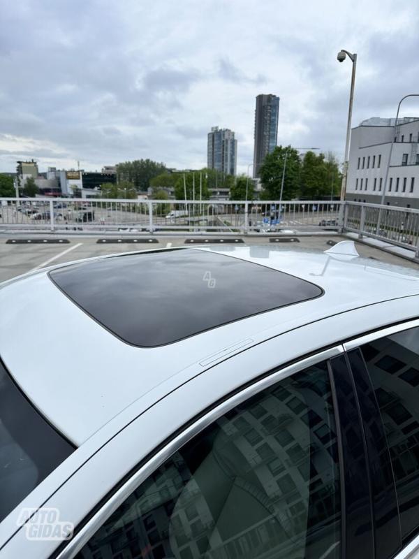 White BMW 530 2015 in Vilnius, with an engine capacity of 3.00 L and mileage of 300 thousand km for 14999 €, photo 9 on AUTOMOTO.COM.LV