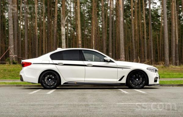 White BMW 530 2017 in Riga, with an engine capacity of 2.00 L and mileage of 120 thousand km for 25190 €, photo 9 on AUTOMOTO.COM.LV