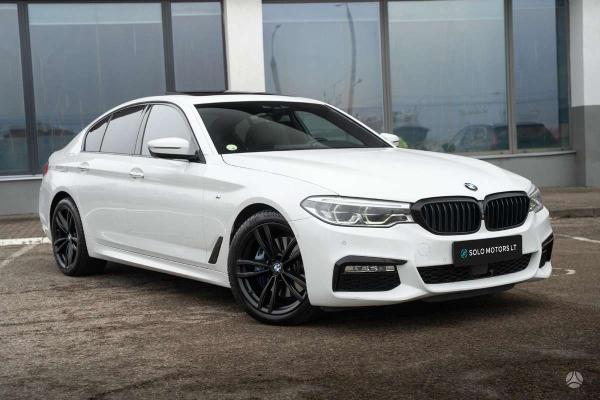 White BMW 530 2017 in Vilnius, with an engine capacity of 2.99 L and mileage of 246 thousand km for 25500 €, photo 6 on AUTOMOTO.COM.LV