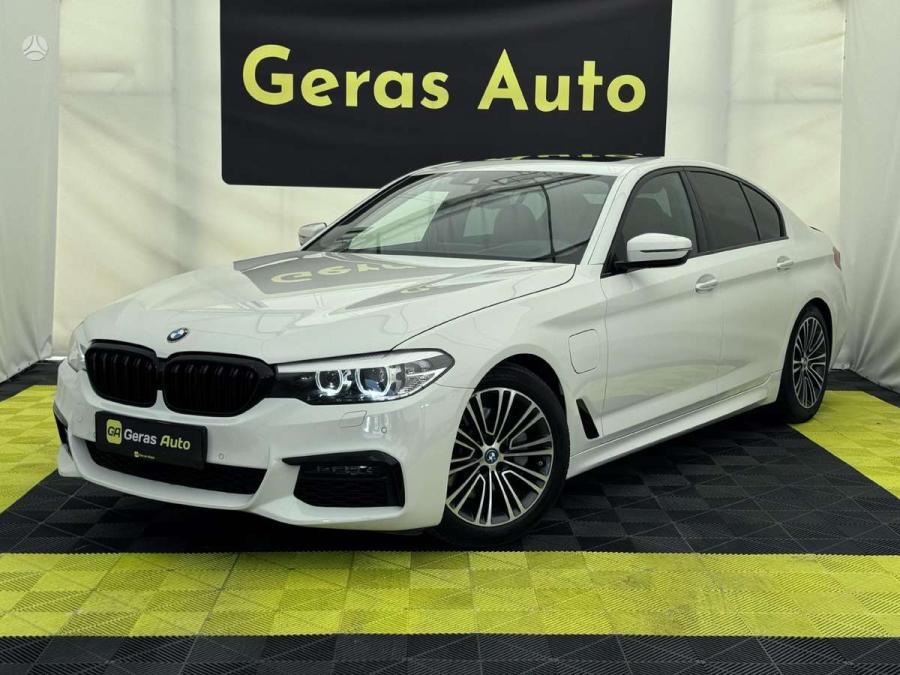 Balts BMW 530 2017 Viļņa, ar dzinēja tilpumu 2.00 L un nobraukumu 96 tūkst. km par 22890 €, foto 1 vietnē AUTOMOTO.COM.LV