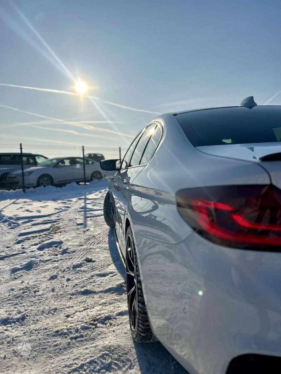 Balts BMW 530 2017 Kauņa, ar dzinēja tilpumu 2.99 L un nobraukumu 309 tūkst. km par 20300 €, foto 12 vietnē AUTOMOTO.COM.LV