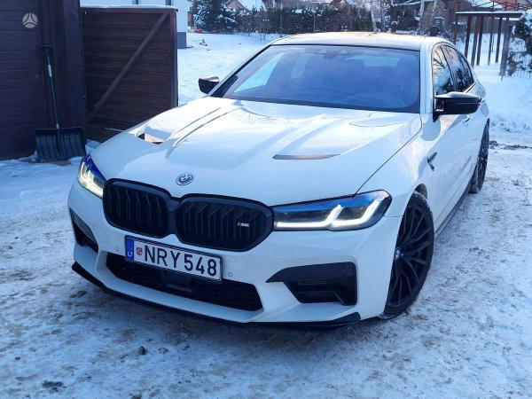 White BMW 530 2017 in Vilnius, with an engine capacity of 2.00 L and mileage of 200 thousand km for 23890 €, photo 10 on AUTOMOTO.COM.LV