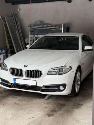 Balts BMW 530 2017 Kauņa, ar dzinēja tilpumu 2.99 L un nobraukumu 189 tūkst. km par 14000 €, foto  vietnē AUTOMOTO.COM.LV
