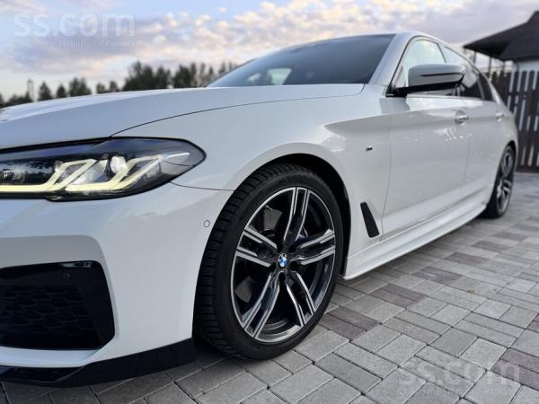 White BMW 530 2017 in Jelgava, with an engine capacity of 3.00 L and mileage of 289 thousand km for 26000 €, photo 2 on AUTOMOTO.COM.LV