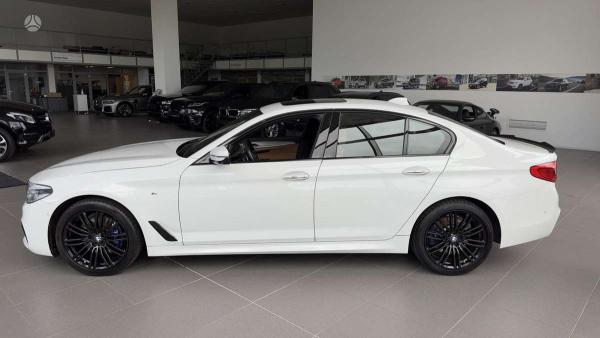 Balts BMW 530 2017 Marijampole, ar dzinēja tilpumu 2.00 L un nobraukumu 233 tūkst. km par 20999 €, foto 3 vietnē AUTOMOTO.COM.LV