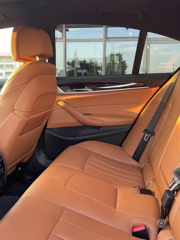 Balts BMW 530 2017 Viļņa, ar dzinēja tilpumu 2.99 L un nobraukumu 144 tūkst. km par 26000 €, foto 9 vietnē AUTOMOTO.COM.LV