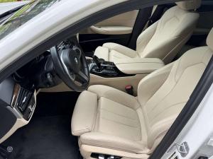 White BMW 530 2017 in Klaipeda, with an engine capacity of 2.00 L and mileage of 191 thousand km for 18400 €, photo 14 on AUTOMOTO.COM.LV