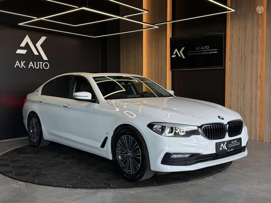 White BMW 530 2017 in Kaunas, with an engine capacity of 2.00 L and mileage of 224 thousand km for 18490 €, photo 3 on AUTOMOTO.COM.LV