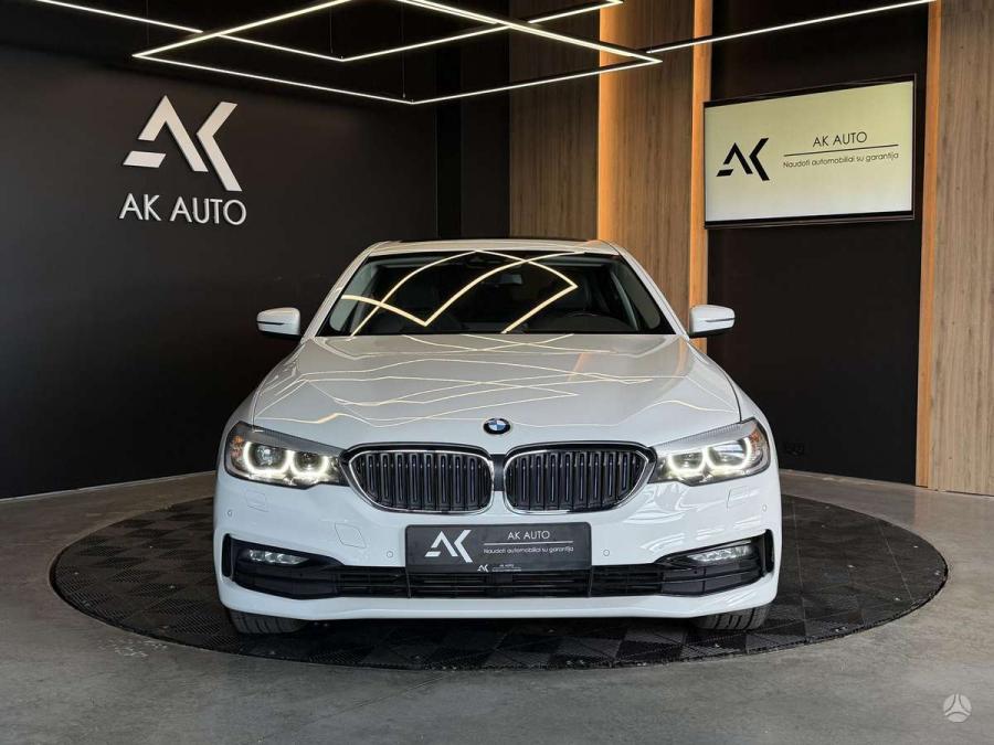 White BMW 530 2017 in Kaunas, with an engine capacity of 2.00 L and mileage of 224 thousand km for 18490 €, photo 5 on AUTOMOTO.COM.LV