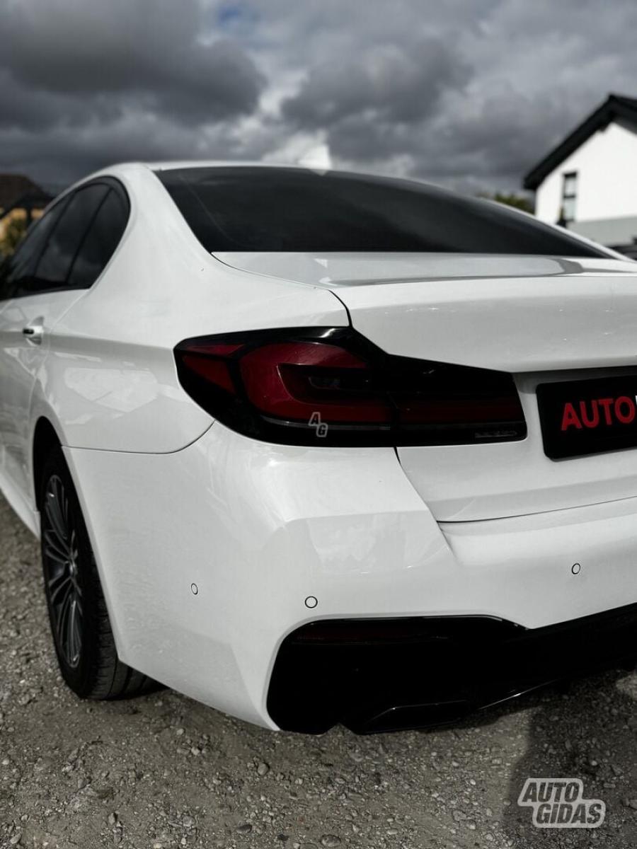White BMW 530 2017 in Klaipeda, with an engine capacity of 2.00 L and mileage of 191 thousand km for 19000 €, photo 7 on AUTOMOTO.COM.LV