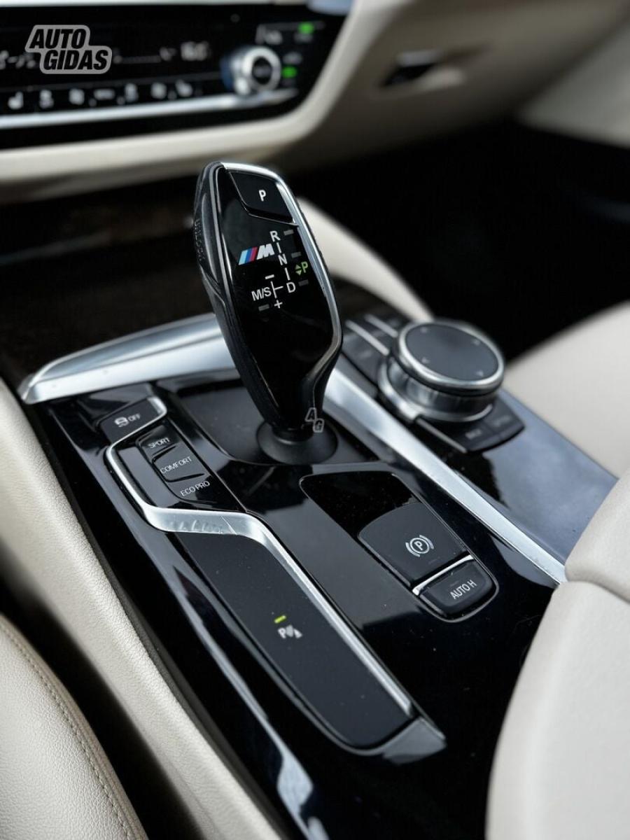White BMW 530 2017 in Klaipeda, with an engine capacity of 2.00 L and mileage of 191 thousand km for 19000 €, photo 21 on AUTOMOTO.COM.LV