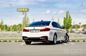 White BMW 530 2017 in Riga, with an engine capacity of 2.00 L and mileage of 213 thousand km for 19990 €, photo 6 on AUTOMOTO.COM.LV