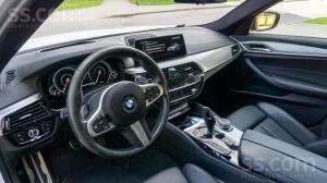 White BMW 530 2017 in Riga, with an engine capacity of 2.00 L and mileage of 213 thousand km for 19990 €, photo 10 on AUTOMOTO.COM.LV