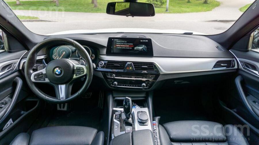 Balts BMW 530 2017 Rīga, ar dzinēja tilpumu 2.00 L un nobraukumu 213 tūkst. km par 19990 €, foto 12 vietnē AUTOMOTO.COM.LV