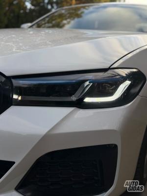 White BMW 530 2017 in Klaipeda, with an engine capacity of 2.00 L and mileage of 191 thousand km for 18200 €, photo 4 on AUTOMOTO.COM.LV