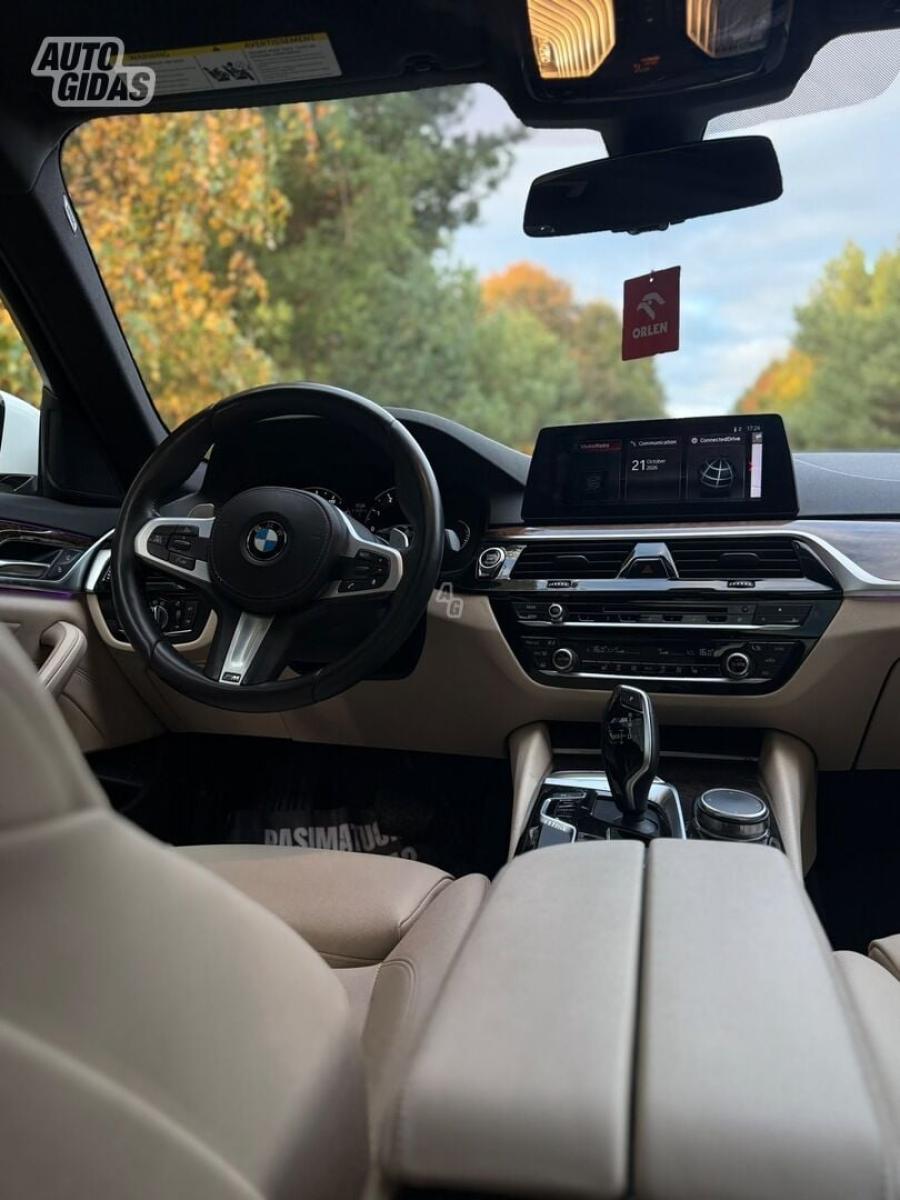 White BMW 530 2017 in Klaipeda, with an engine capacity of 2.00 L and mileage of 191 thousand km for 18200 €, photo 11 on AUTOMOTO.COM.LV
