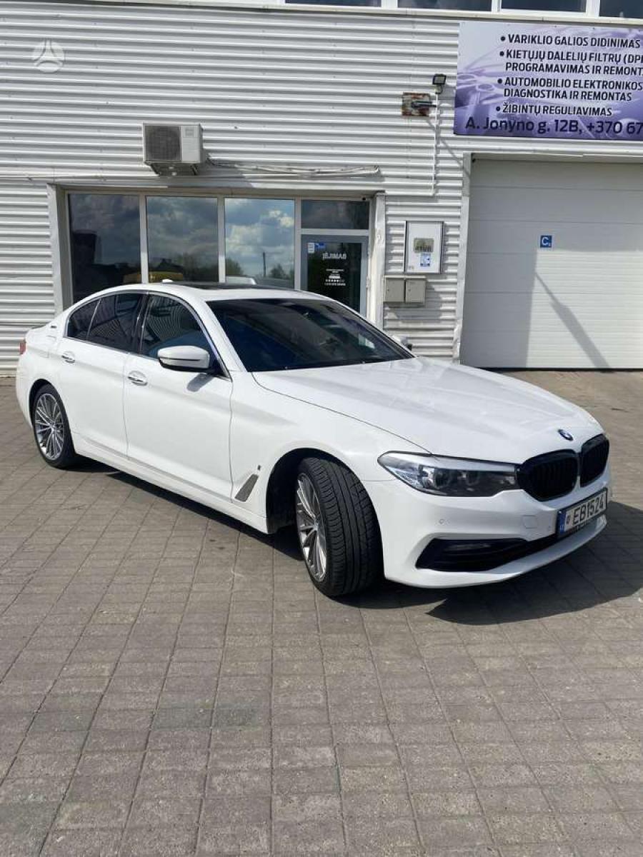 Balts BMW 530 2018 Alīta, ar dzinēja tilpumu 2.00 L un nobraukumu 211 tūkst. km par 18550 €, foto 1 vietnē AUTOMOTO.COM.LV
