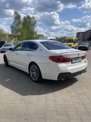 Balts BMW 530 2018 Alīta, ar dzinēja tilpumu 2.00 L un nobraukumu 211 tūkst. km par 18550 €, foto 4 vietnē AUTOMOTO.COM.LV