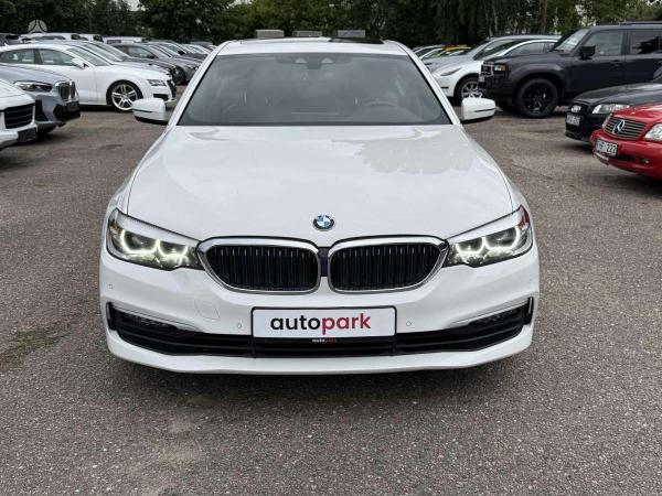 Balts BMW 530 2018 Viļņa, ar dzinēja tilpumu 2.00 L un nobraukumu 116 tūkst. km par 17900 €, foto 2 vietnē AUTOMOTO.COM.LV