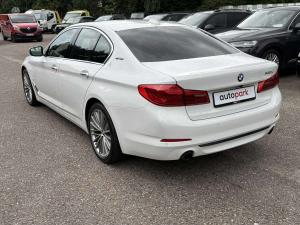 White BMW 530 2018 in Vilnius, with an engine capacity of 2.00 L and mileage of 116 thousand km for 17900 €, photo 4 on AUTOMOTO.COM.LV