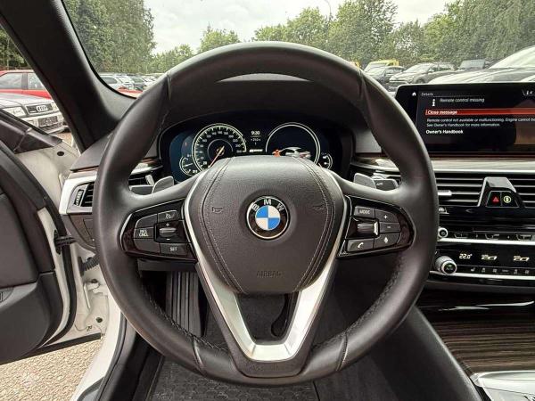 Balts BMW 530 2018 Viļņa, ar dzinēja tilpumu 2.00 L un nobraukumu 116 tūkst. km par 17900 €, foto 10 vietnē AUTOMOTO.COM.LV