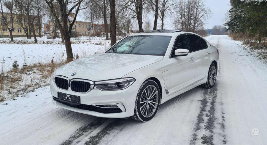 Balts BMW 530 2018 Šauļi, ar dzinēja tilpumu 2.00 L un nobraukumu 230 tūkst. km par 22500 €, foto 5 vietnē AUTOMOTO.COM.LV