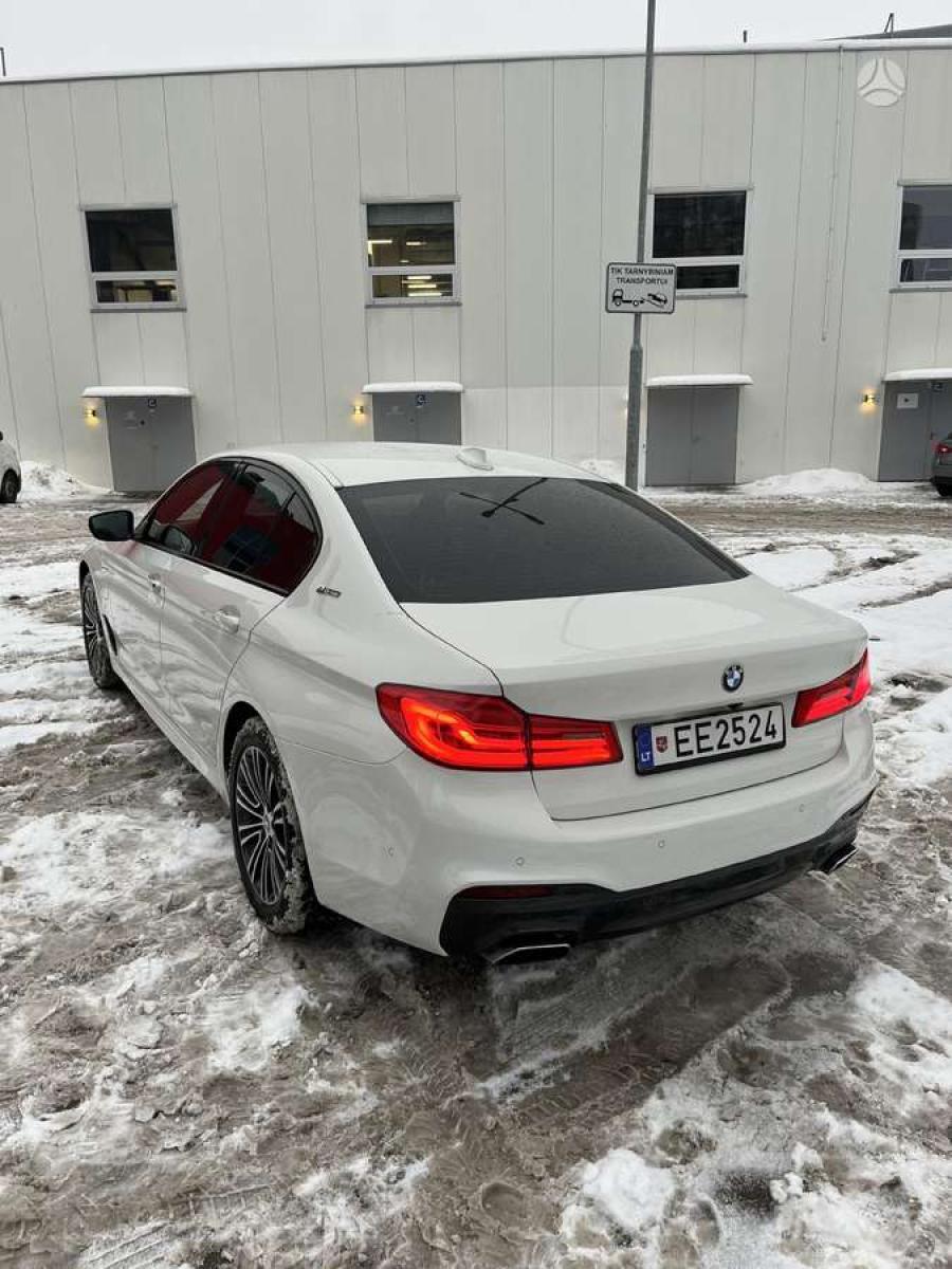Balts BMW 530 2018 Viļņa, ar dzinēja tilpumu 2.00 L un nobraukumu 105 tūkst. km par 23000 €, foto 4 vietnē AUTOMOTO.COM.LV
