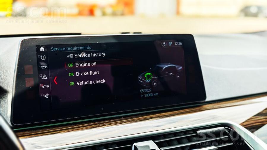White BMW 530 2018 in Jelgava, with an engine capacity of 2.00 L and mileage of 201 thousand km for 23200 €, photo 13 on AUTOMOTO.COM.LV
