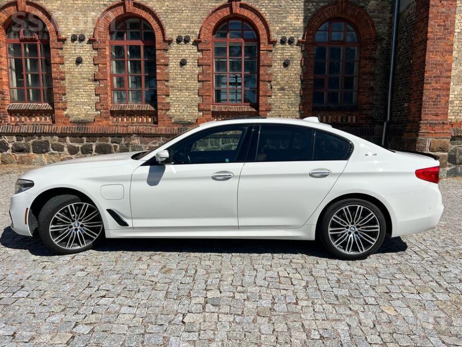 Balts BMW 530 2018 Rīga, ar dzinēja tilpumu 2.00 L un nobraukumu 97 tūkst. km par 28400 €, foto 7 vietnē AUTOMOTO.COM.LV