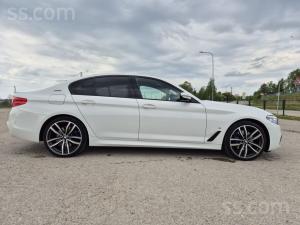Белый БМВ 530 2018 в Тукумс, объемом двигателя 2.00 л и пробегом 172 тыс. км за 22550 €, фото  на AUTOMOTO.COM.LV