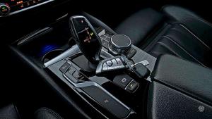 Balts BMW 530 2018 Kauņa, ar dzinēja tilpumu 2.00 L un nobraukumu 160 tūkst. km par 20800 €, foto 30 vietnē AUTOMOTO.COM.LV