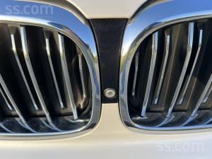 Balts BMW 530 2018 Daugavpils, ar dzinēja tilpumu 3.00 L un nobraukumu 137 tūkst. km par 26500 €, foto 10 vietnē AUTOMOTO.COM.LV