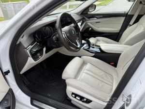 Balts BMW 530 2018 Daugavpils, ar dzinēja tilpumu 3.00 L un nobraukumu 137 tūkst. km par 26500 €, foto 12 vietnē AUTOMOTO.COM.LV