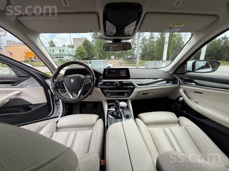 Balts BMW 530 2018 Daugavpils, ar dzinēja tilpumu 3.00 L un nobraukumu 137 tūkst. km par 26500 €, foto 17 vietnē AUTOMOTO.COM.LV