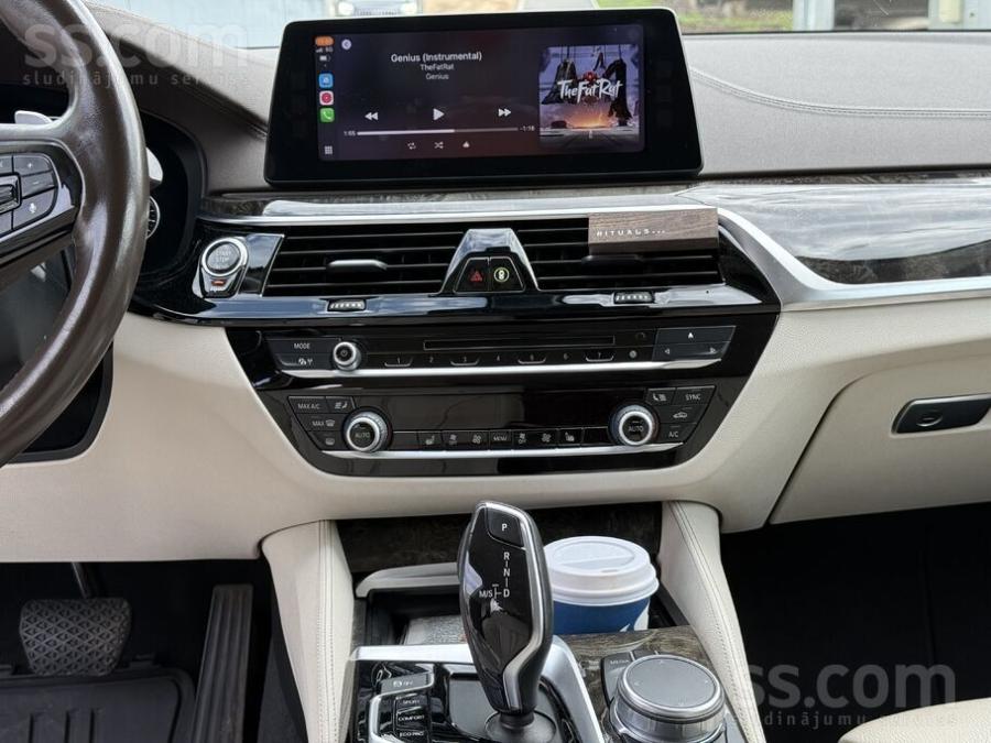 Balts BMW 530 2018 Daugavpils, ar dzinēja tilpumu 3.00 L un nobraukumu 137 tūkst. km par 26500 €, foto 19 vietnē AUTOMOTO.COM.LV