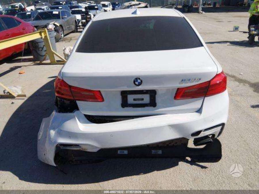 Balts BMW 530 2018 Klaipėda, ar dzinēja tilpumu 2.00 L un nobraukumu 85 tūkst. km par 9900 €, foto 18 vietnē AUTOMOTO.COM.LV