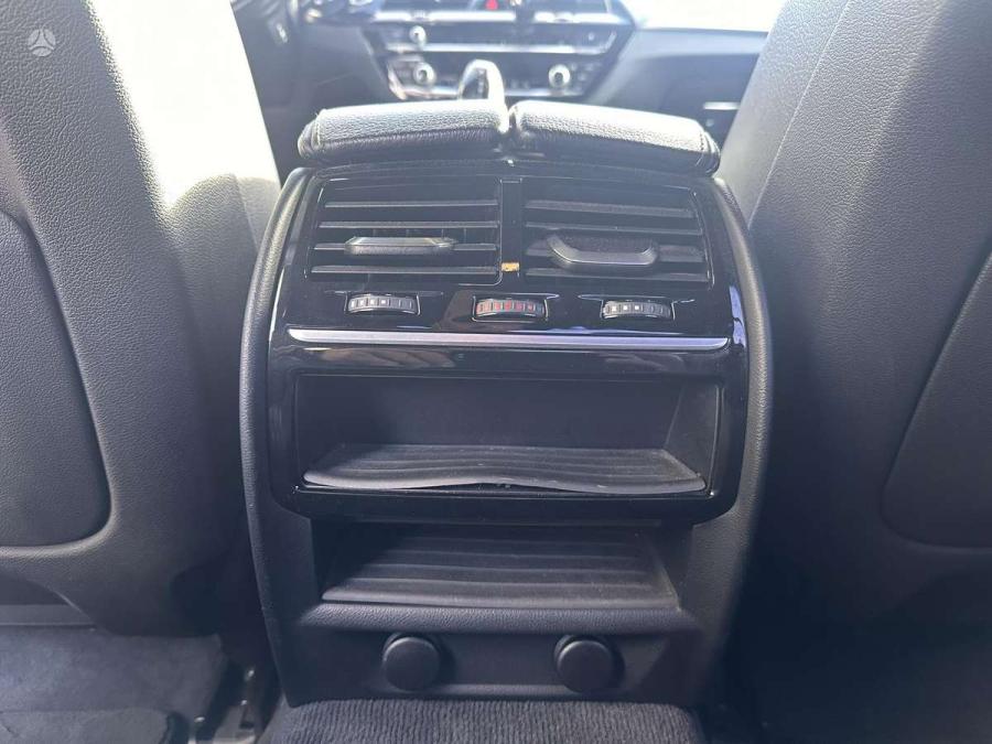 Balts BMW 530 2018 Kauņa, ar dzinēja tilpumu 2.00 L un nobraukumu 200 tūkst. km par 15900 €, foto 16 vietnē AUTOMOTO.COM.LV