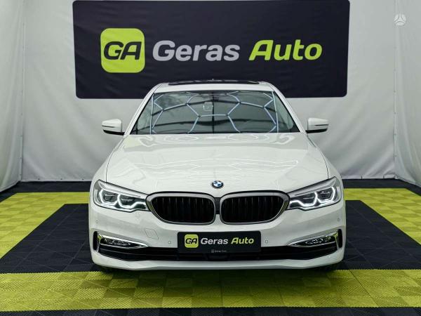 White BMW 530 2018 in Vilnius, with an engine capacity of 2.00 L and mileage of 83 thousand km for 25400 €, photo 7 on AUTOMOTO.COM.LV