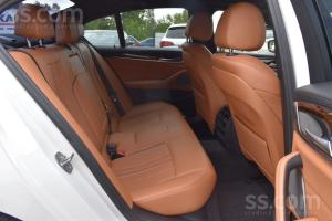 White BMW 530 2018 in Kuldiga, with an engine capacity of 2.00 L and mileage of 0 thousand km for 26550 €, photo 9 on AUTOMOTO.COM.LV