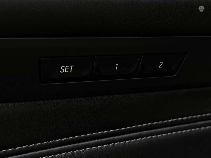 Белый БМВ 530 2018 в Вильнюс, объемом двигателя 2.00 л и пробегом 83 тыс. км за 25400 €, фото 24 на AUTOMOTO.COM.LV