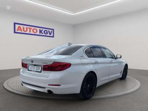Balts BMW 530 2018 Kauņa, ar dzinēja tilpumu 2.00 L un nobraukumu 200 tūkst. km par 17999 €, foto 6 vietnē AUTOMOTO.COM.LV