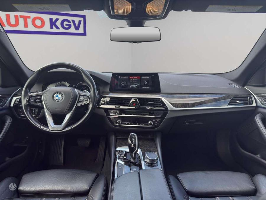 Balts BMW 530 2018 Kauņa, ar dzinēja tilpumu 2.00 L un nobraukumu 200 tūkst. km par 17999 €, foto 13 vietnē AUTOMOTO.COM.LV