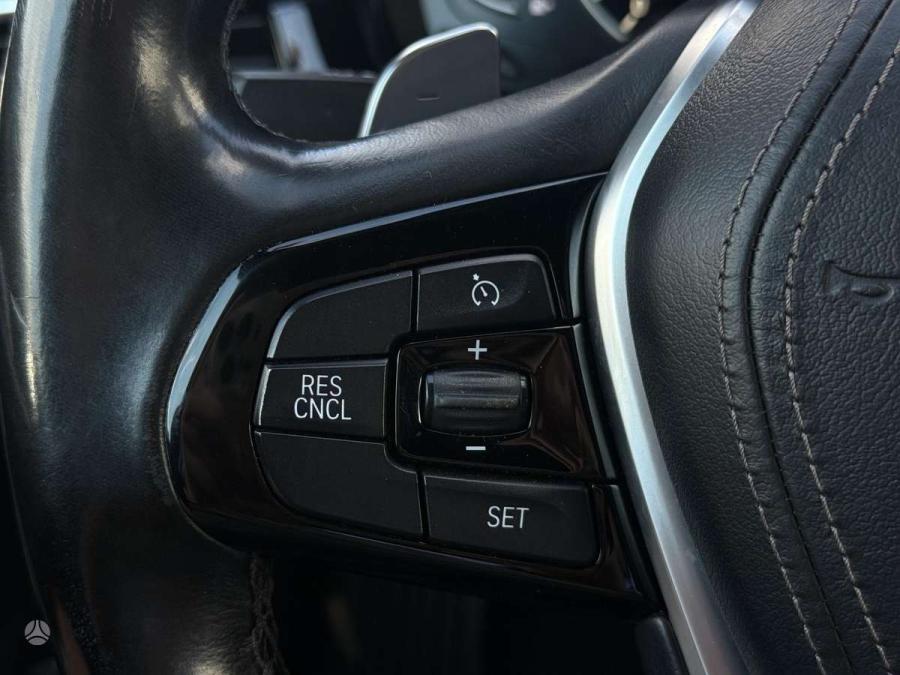 Balts BMW 530 2018 Kauņa, ar dzinēja tilpumu 2.00 L un nobraukumu 200 tūkst. km par 17999 €, foto 19 vietnē AUTOMOTO.COM.LV