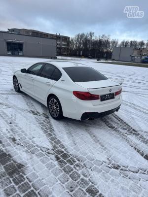 White BMW 530 2019 in Raseiniai, with an engine capacity of 2.00 L and mileage of 55 thousand km for 21000 €, photo 8 on AUTOMOTO.COM.LV