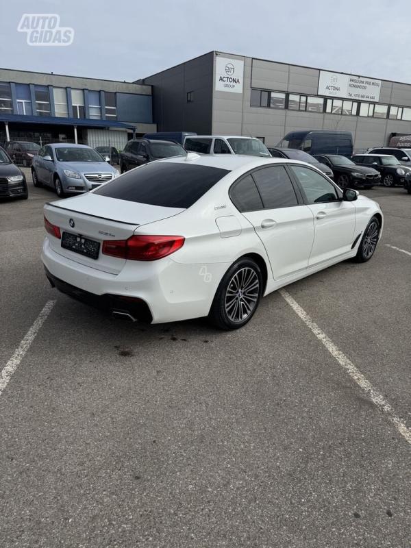 White BMW 530 2019 in Kaunas, with an engine capacity of 2.00 L and mileage of 55 thousand km for 21000 €, photo 6 on AUTOMOTO.COM.LV
