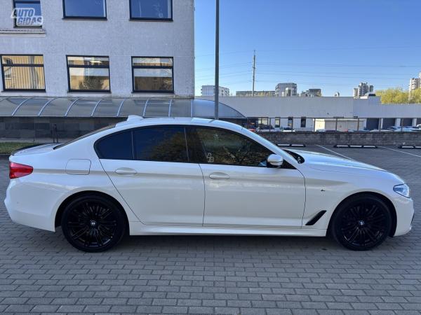 Balts BMW 530 2019 Viļņa, ar dzinēja tilpumu 3.00 L un nobraukumu 109 tūkst. km par 30500 €, foto 8 vietnē AUTOMOTO.COM.LV