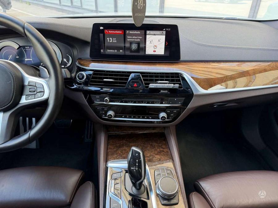 Белый БМВ 530 2019 в Вильнюс, объемом двигателя 2.01 л и пробегом 100 тыс. км за 21500 €, фото 34 на AUTOMOTO.COM.LV