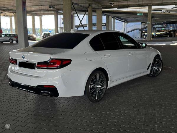 Balts BMW 530 2019 Viļņa, ar dzinēja tilpumu 2.00 L un nobraukumu 80 tūkst. km par 18500 €, foto 4 vietnē AUTOMOTO.COM.LV