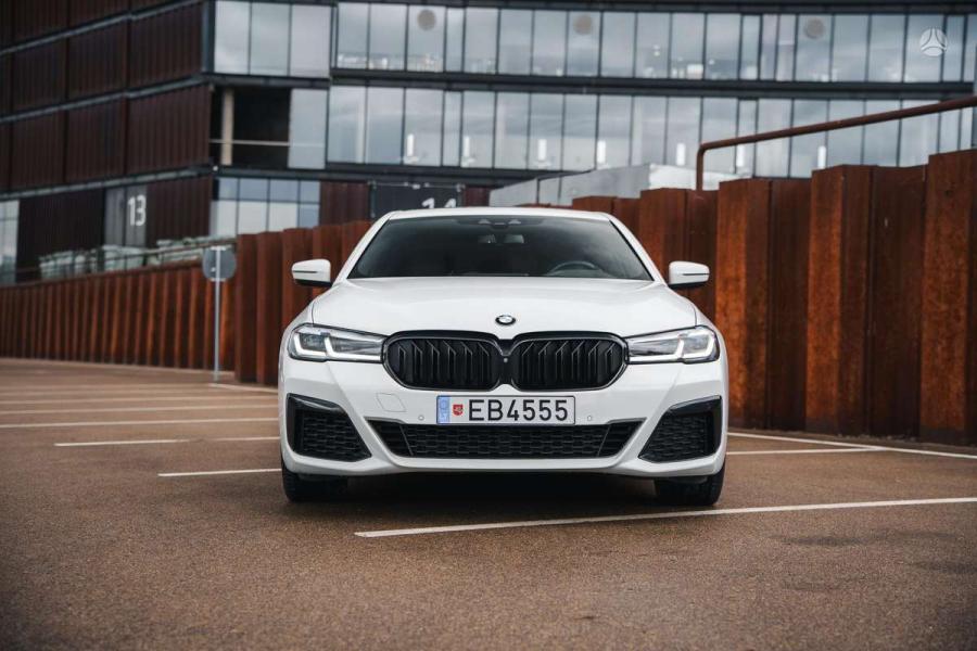 Белый БМВ 530 2019 в Каунас, объемом двигателя 2.00 л и пробегом 104 тыс. км за 23100 €, фото 8 на AUTOMOTO.COM.LV