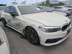 White BMW 530 2019 in Vilnius, with an engine capacity of 2.00 L and mileage of 247 thousand km for 10700 €, photo 3 on AUTOMOTO.COM.LV